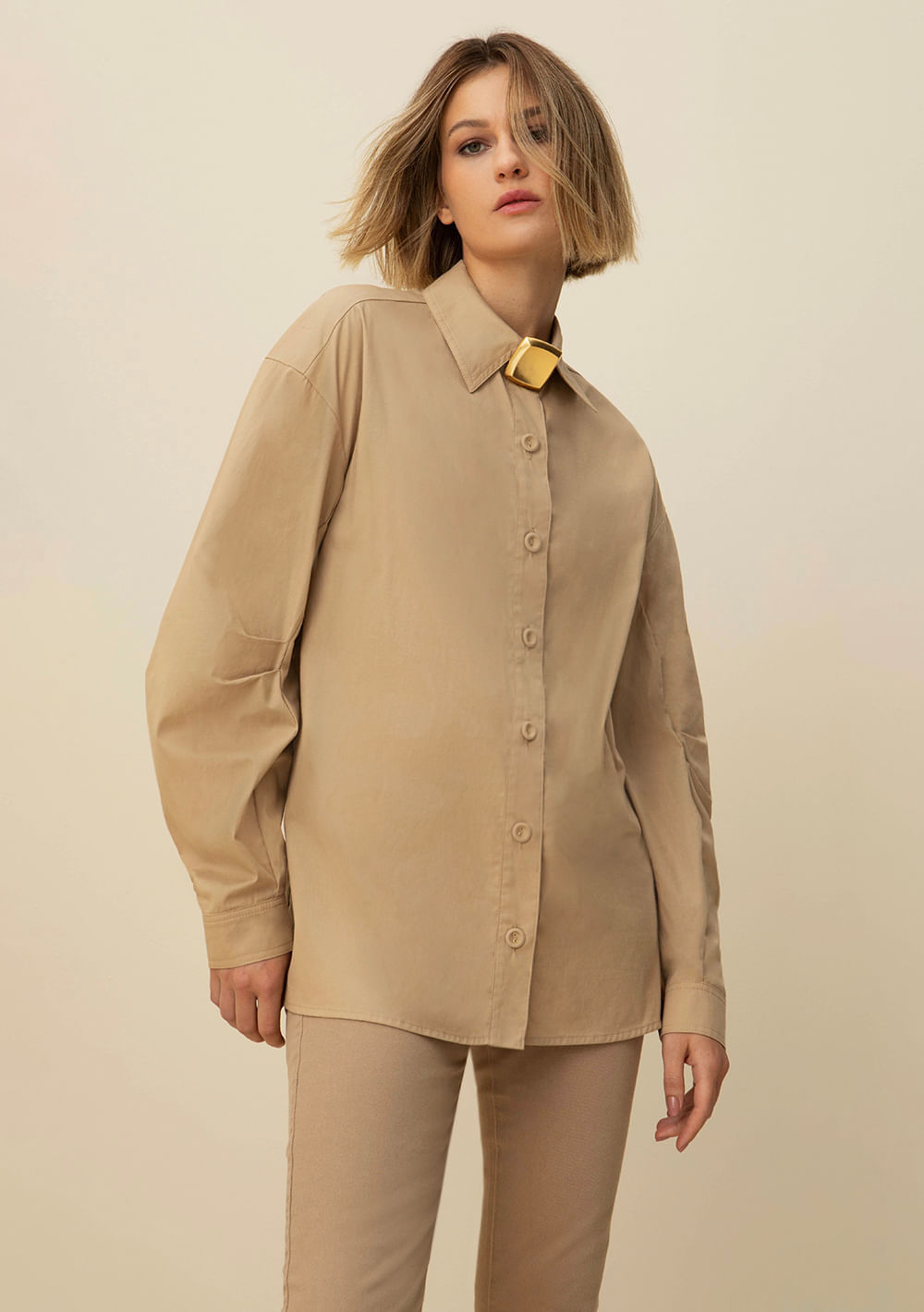 Camisa Morena Rosa Manga Longa Com Amarração Bege